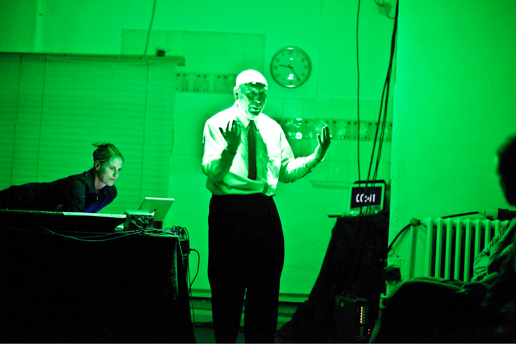 MAI 2012 | MAKING OF: ANDREW TRIFFT… | resistdance - Köln